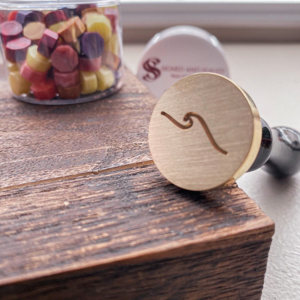 Wave Stamp 25mm – Signed and Sealed